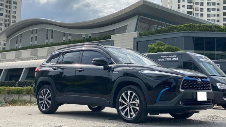Toyota Corolla Cross 2020 bản “full options” siêu lướt hét giá ngang xe ...