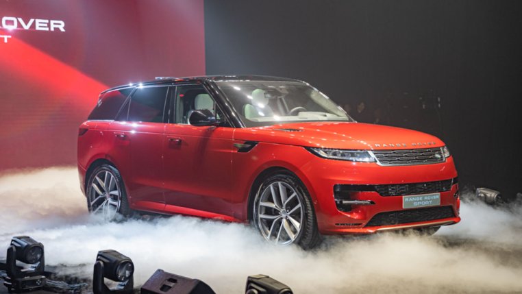 Range Rover Sport ra mắt khách Việt, nhiều nâng cấp hấp dẫn, giá đắt ...