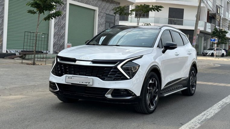 Hàng hot KIA Sportage 2022 đang được định giá ra sao trên sàn cũ?
