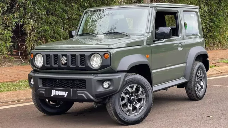 Jimny kênh giá tại đại lý, hãng có xe nhưng chỉ ưu tiên khách mua kèm ...