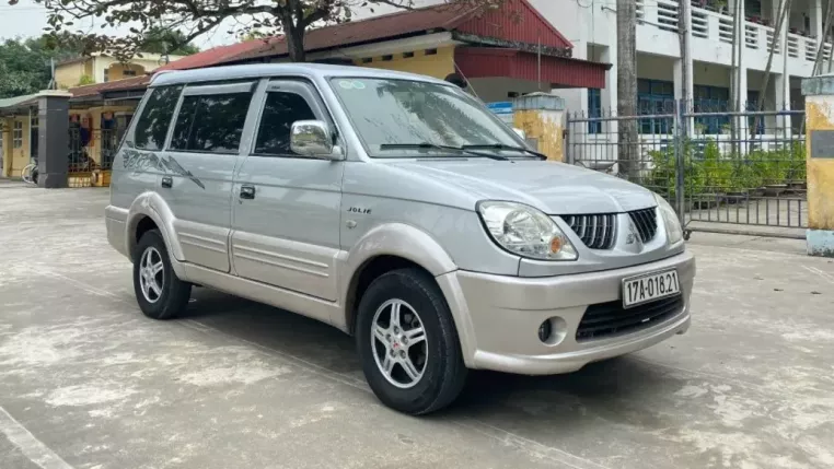 Đánh giá xe Mitsubishi Jolie cũ 2006: Xe gầm cao 100 triệu sẽ có những gì?